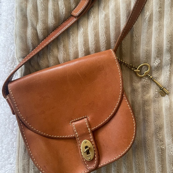 Fossil | Bags | Fossil Tan Leather Crossbody Bag | Poshmark